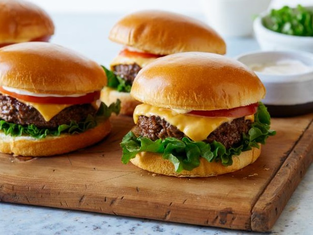 3 Cara Membuat Burger Enak, Sederhana Dan Menyehatkan